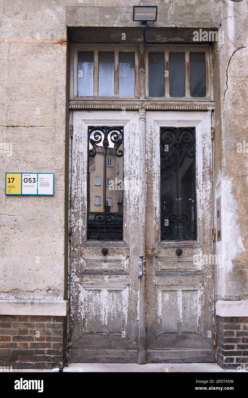 France, Paris, National Museum of Natural History, Buffon Campus, alley ...