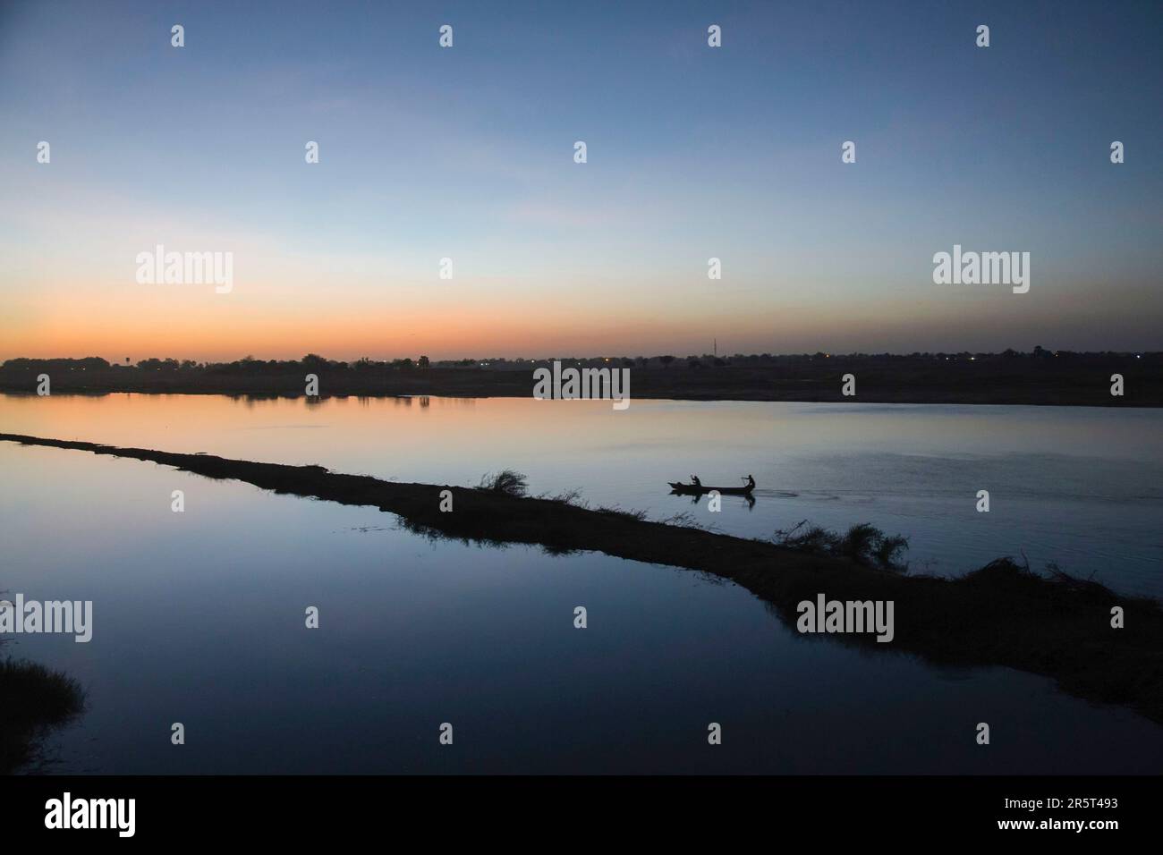 Chari river hi-res stock photography and images - Alamy