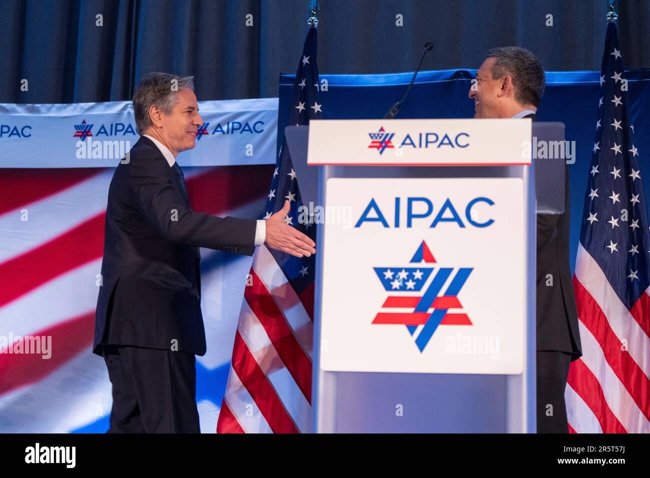 Secretary of State Antony Blinken shakes hands with AIPAC President ...