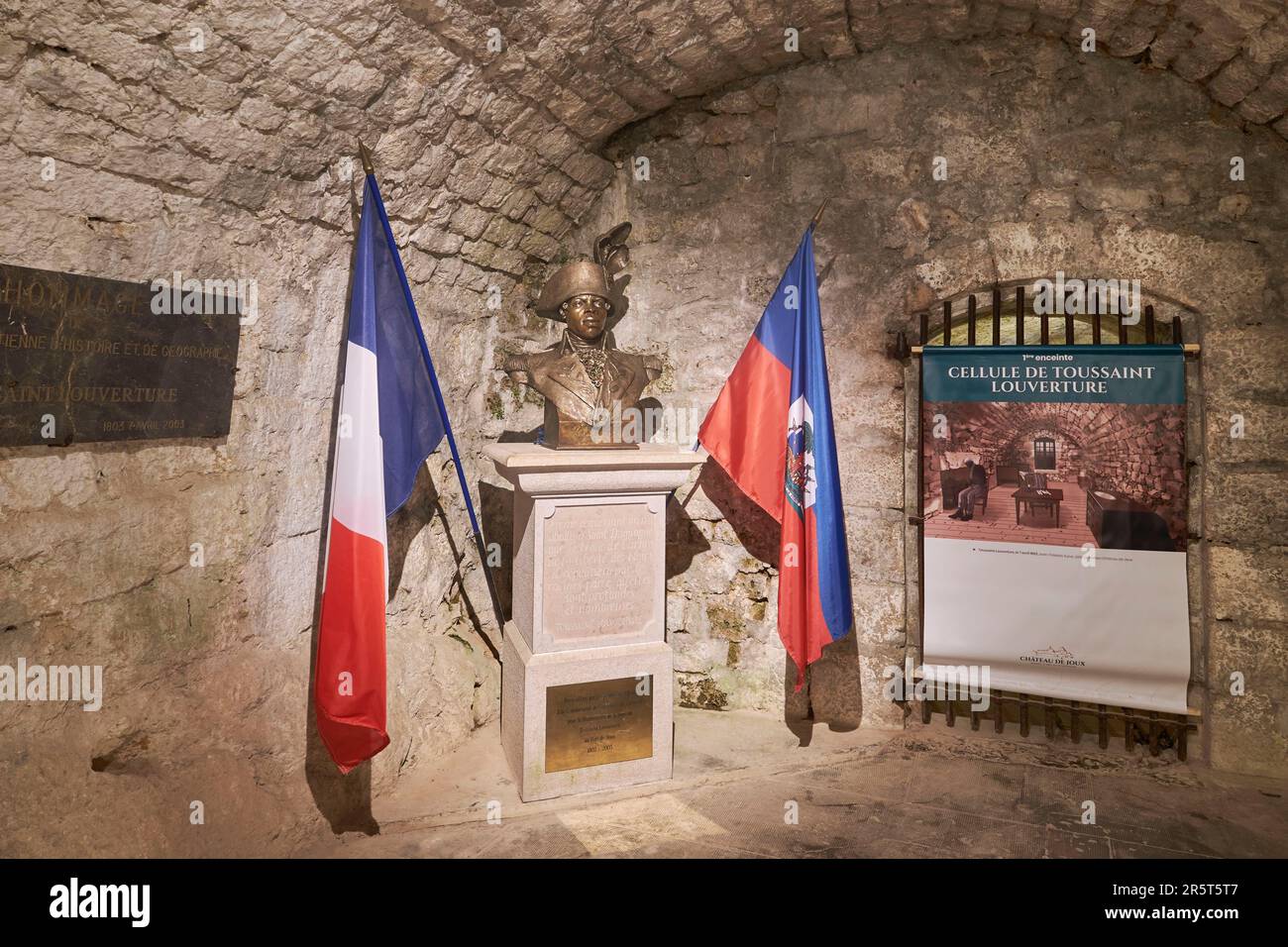 Toussaint l’ouverture statue hi-res stock photography and images - Alamy