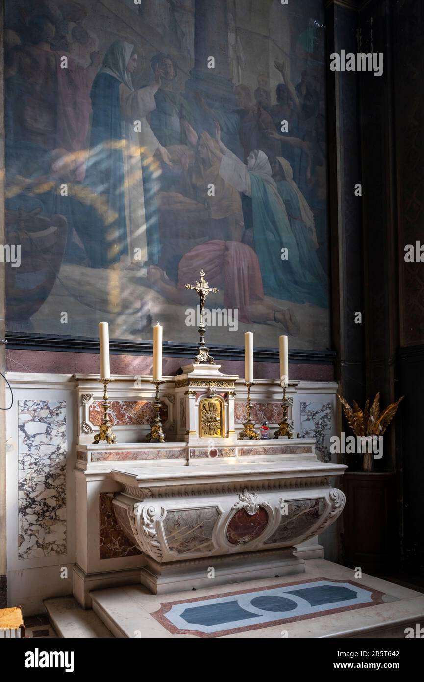 Sulpice paris altar hi-res stock photography and images - Alamy