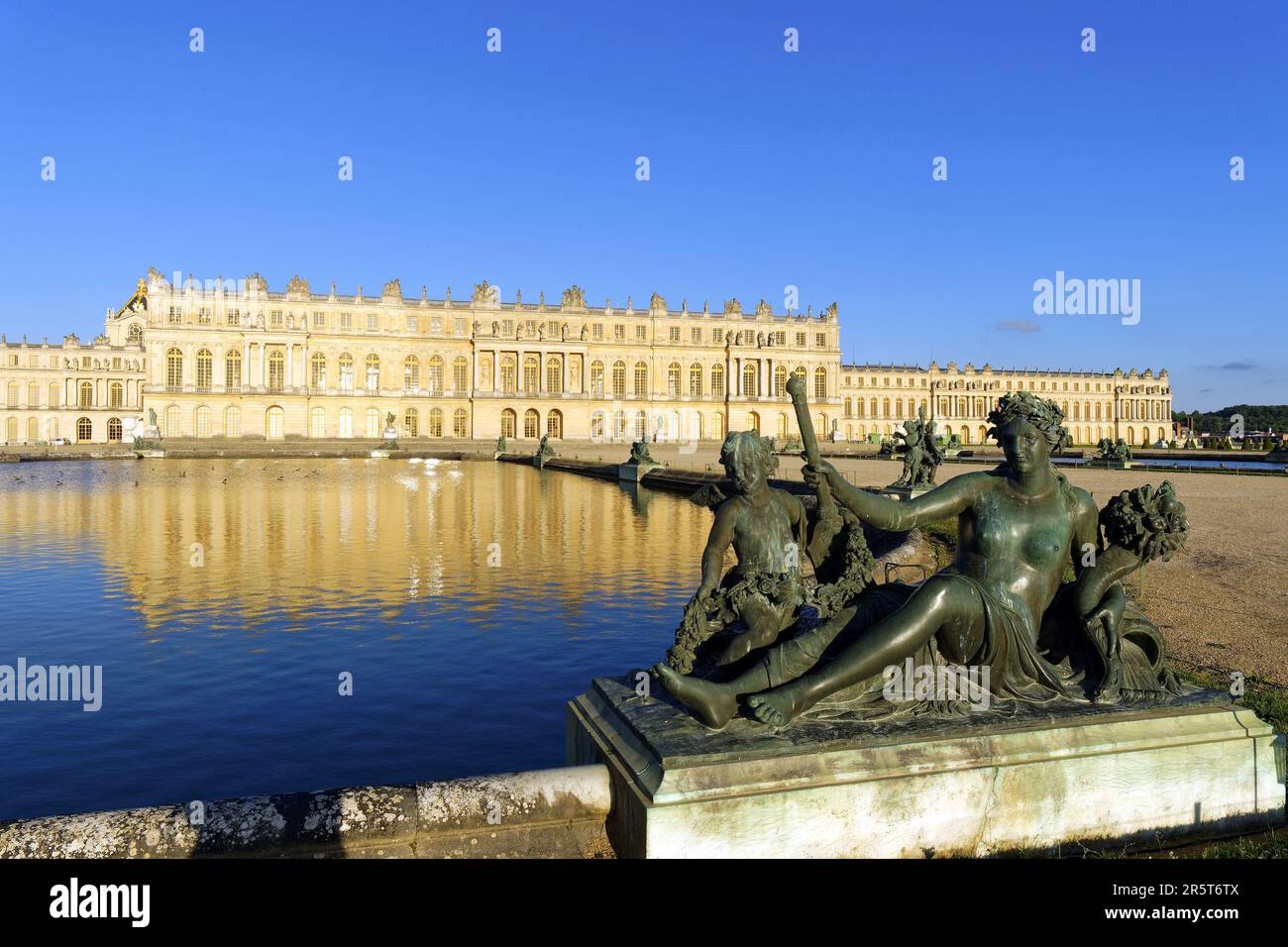 France, Yvelines, Versailles, park of the Palace of Versailles ...