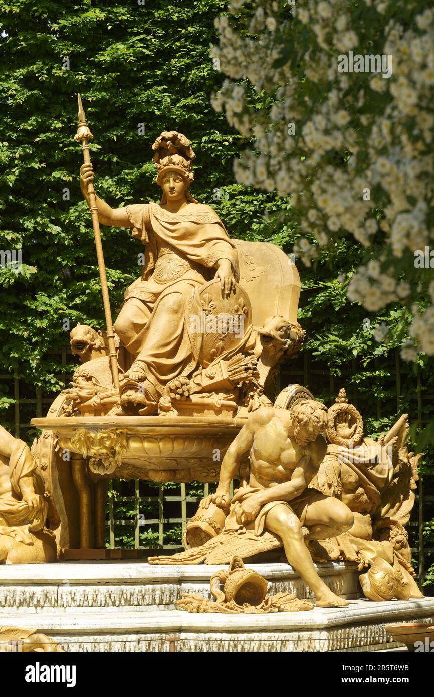 France, Yvelines, Versailles, park of the Palace of Versailles ...