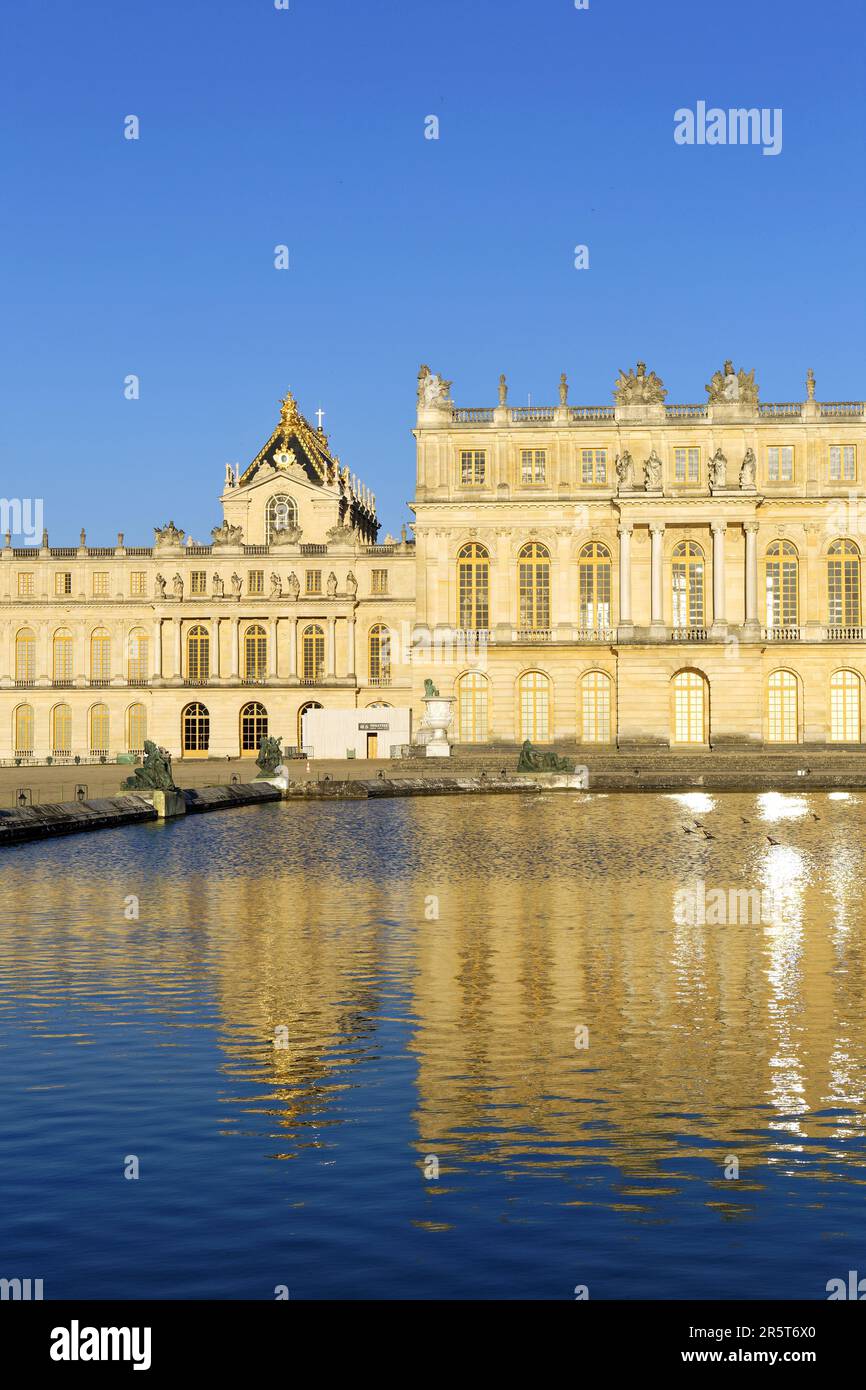 France, Yvelines, Versailles, park of the Palace of Versailles ...