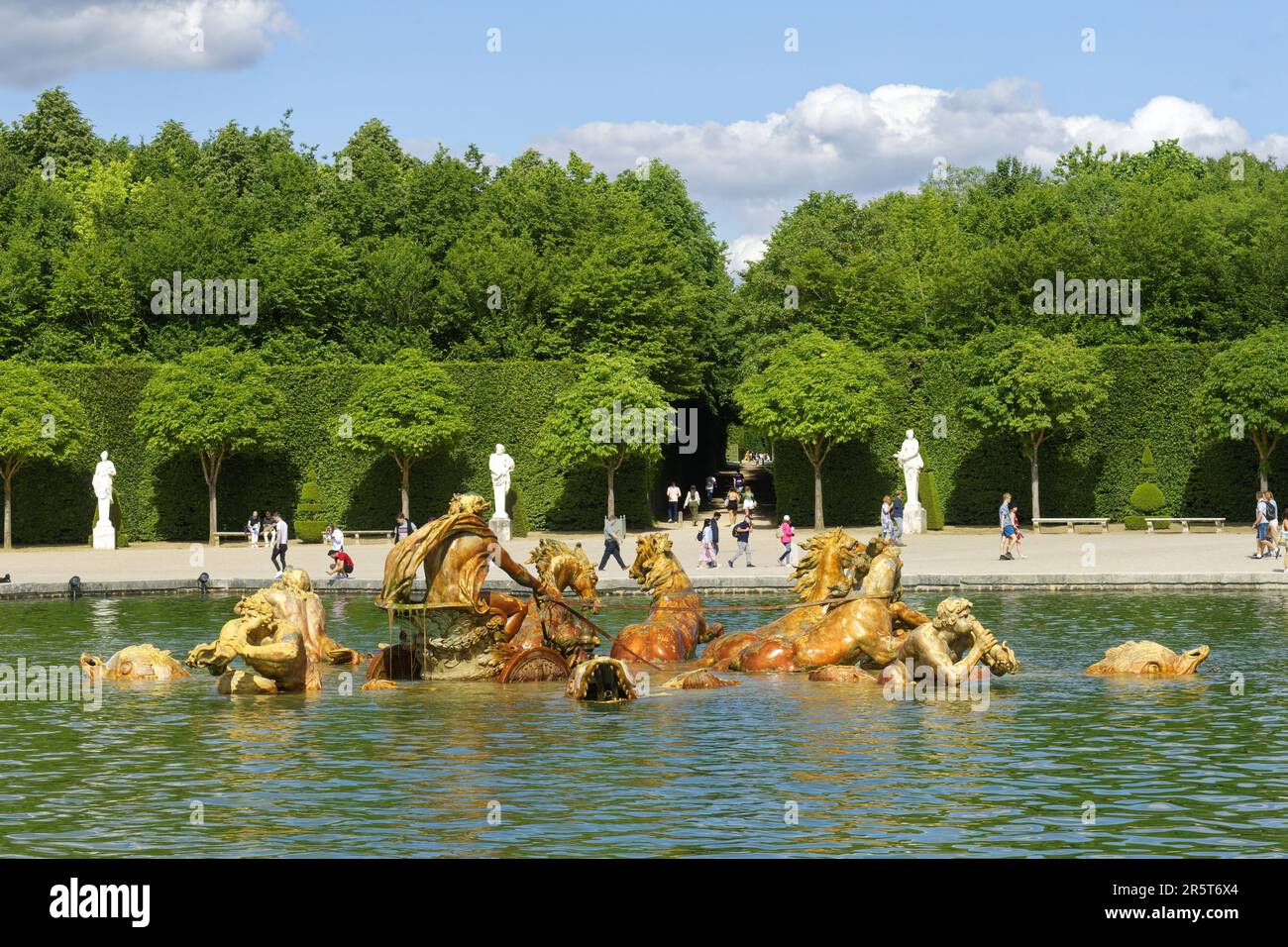 France, Yvelines, Versailles, park of the Palace of Versailles ...