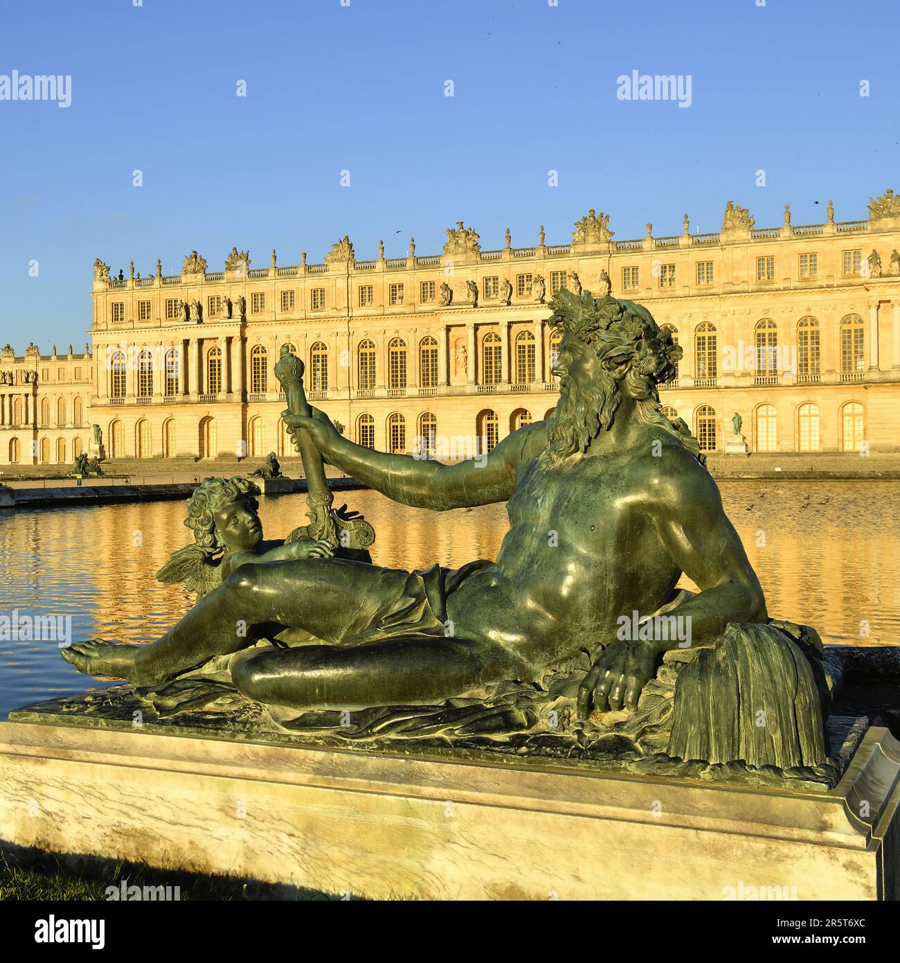 France, Yvelines, Versailles, park of the Palace of Versailles ...