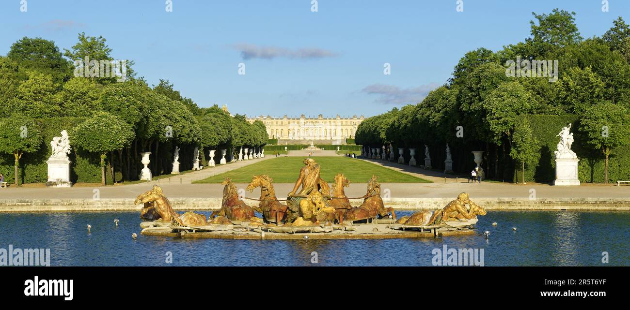 France, Yvelines, Versailles, park of the Palace of Versailles ...