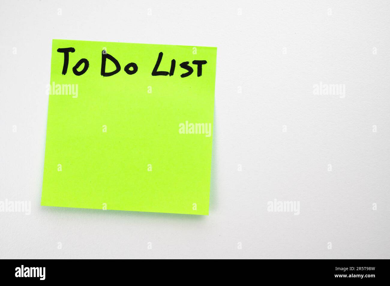 Adhesive sheets of different colors, with the wording "to do list ...