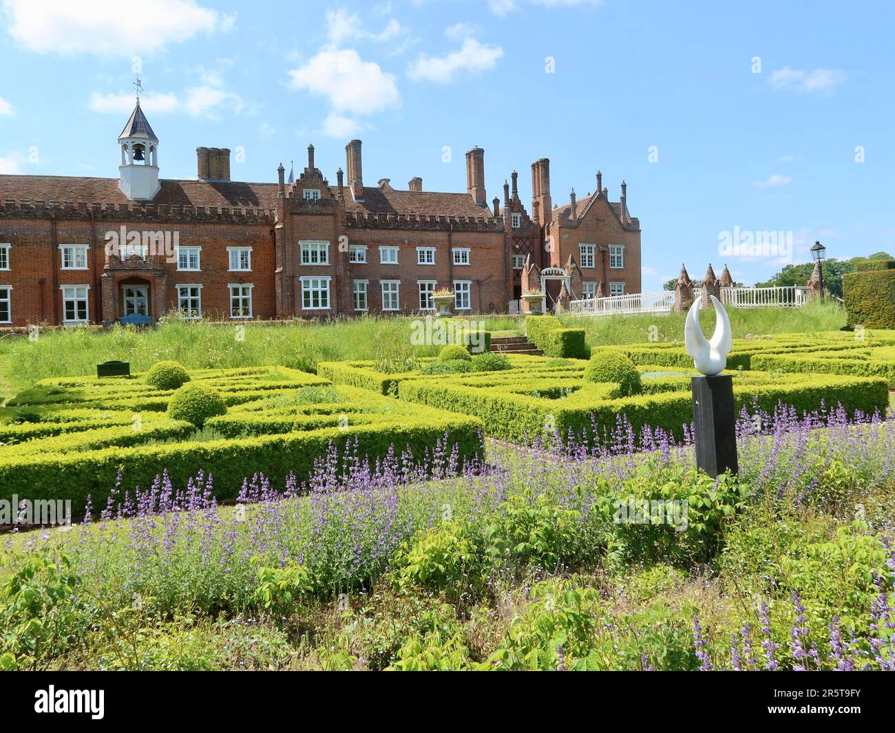 Helmingham hall hi-res stock photography and images - Alamy
