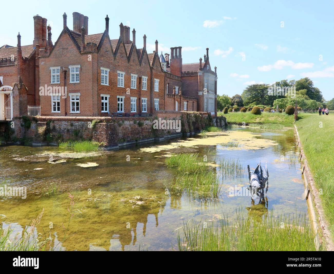 Helmingham hall hi-res stock photography and images - Alamy
