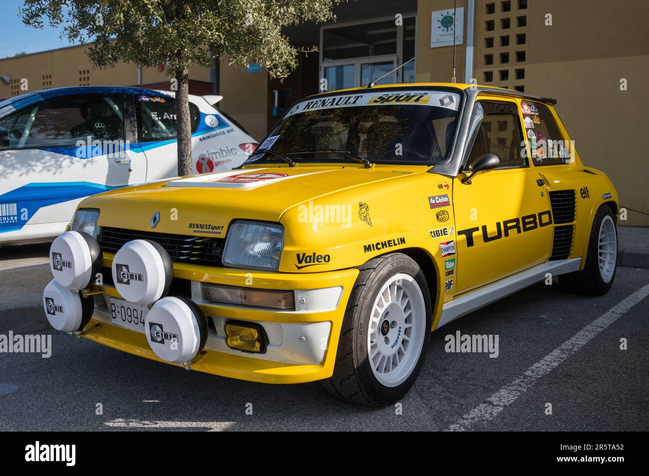 Front view of a yellow Renault 5 turbo, a classic rally car Stock Photo ...