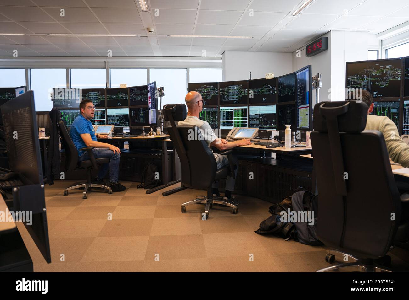 UTRECHT - The Amsterdam contingency location in the ProRail Operational ...