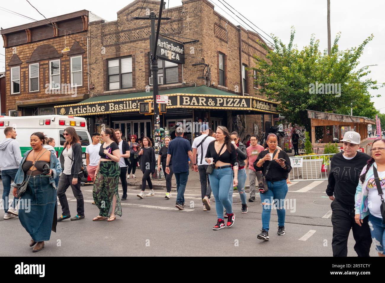 Thousands pour into Bushwick, Brooklyn in New York for the annual ...
