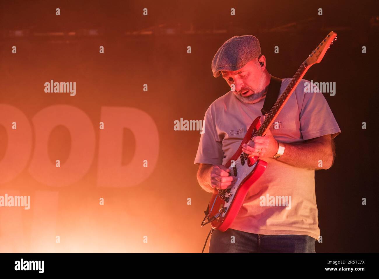 Happy mondays band hi-res stock photography and images - Alamy