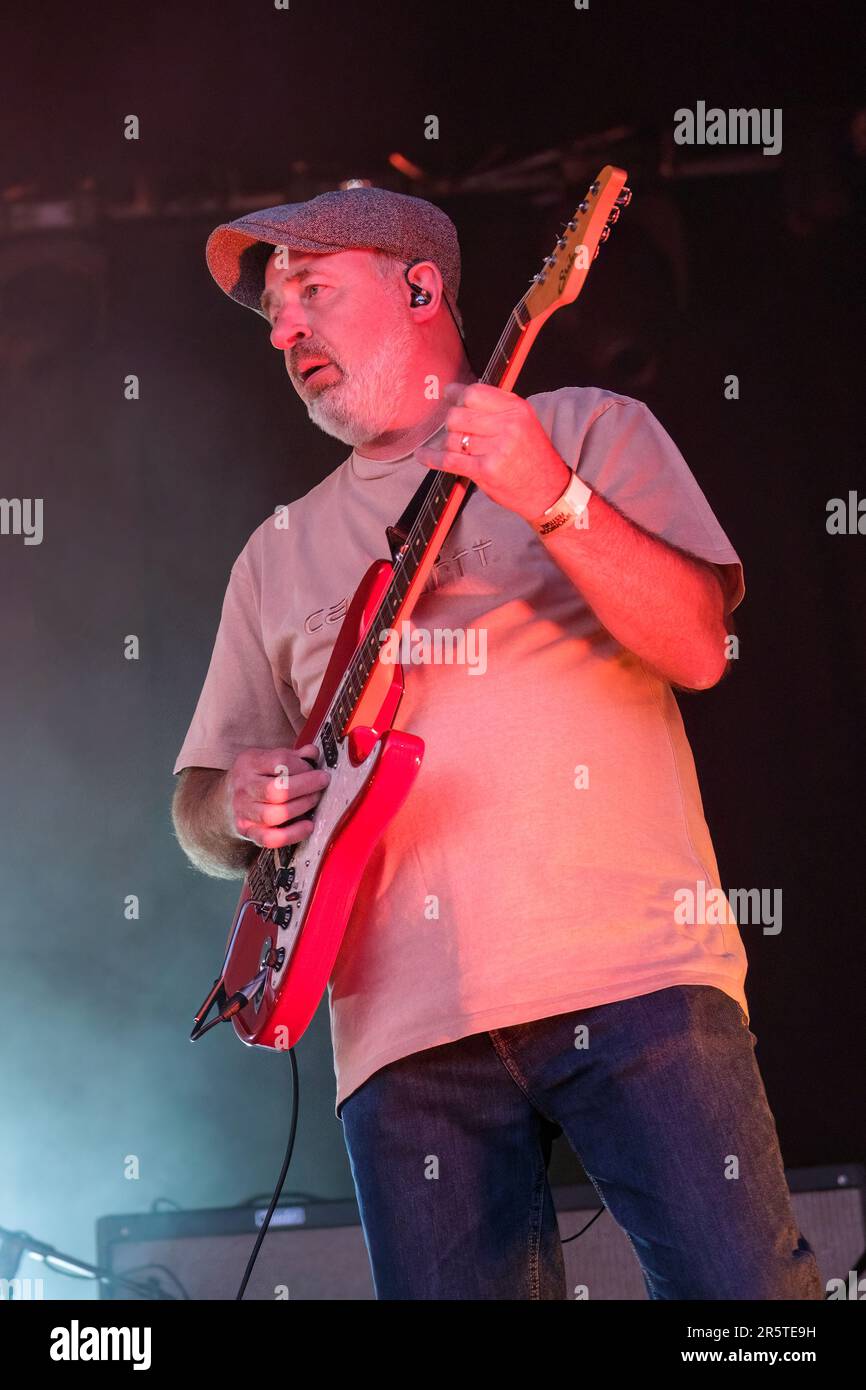 Happy mondays band hi-res stock photography and images - Alamy