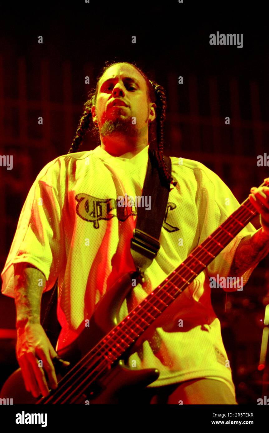 Fieldy hi-res stock photography and images - Alamy