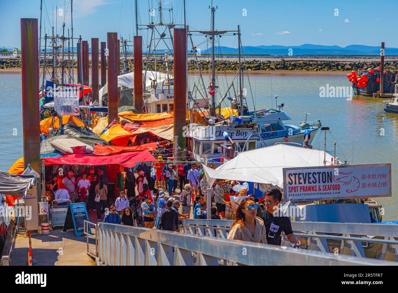 Spot prawn festival hi-res stock photography and images - Alamy