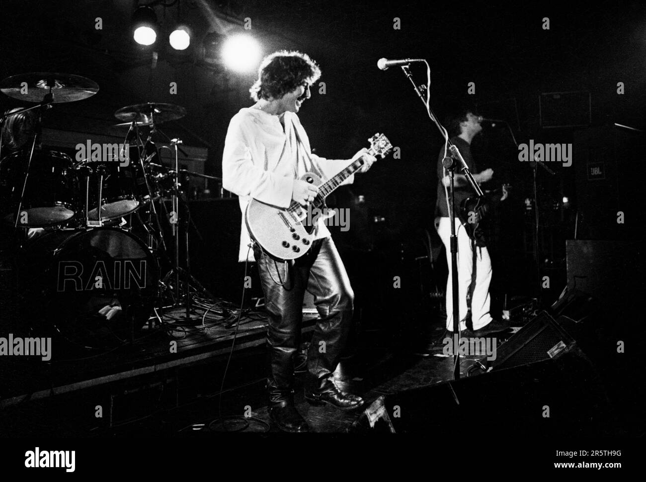 Trix singer hi-res stock photography and images - Alamy