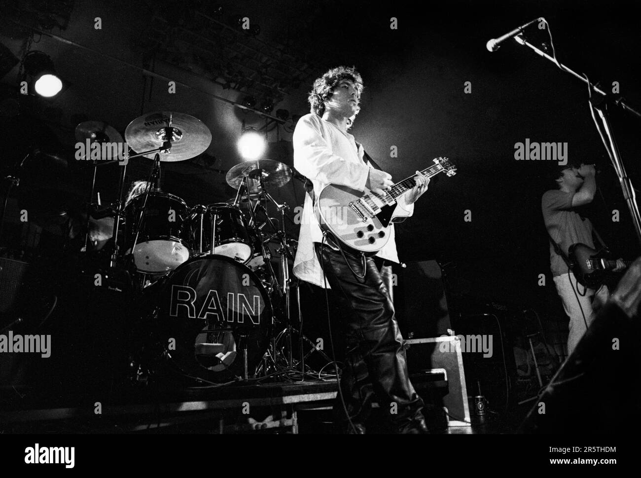 Trix singer hi-res stock photography and images - Alamy