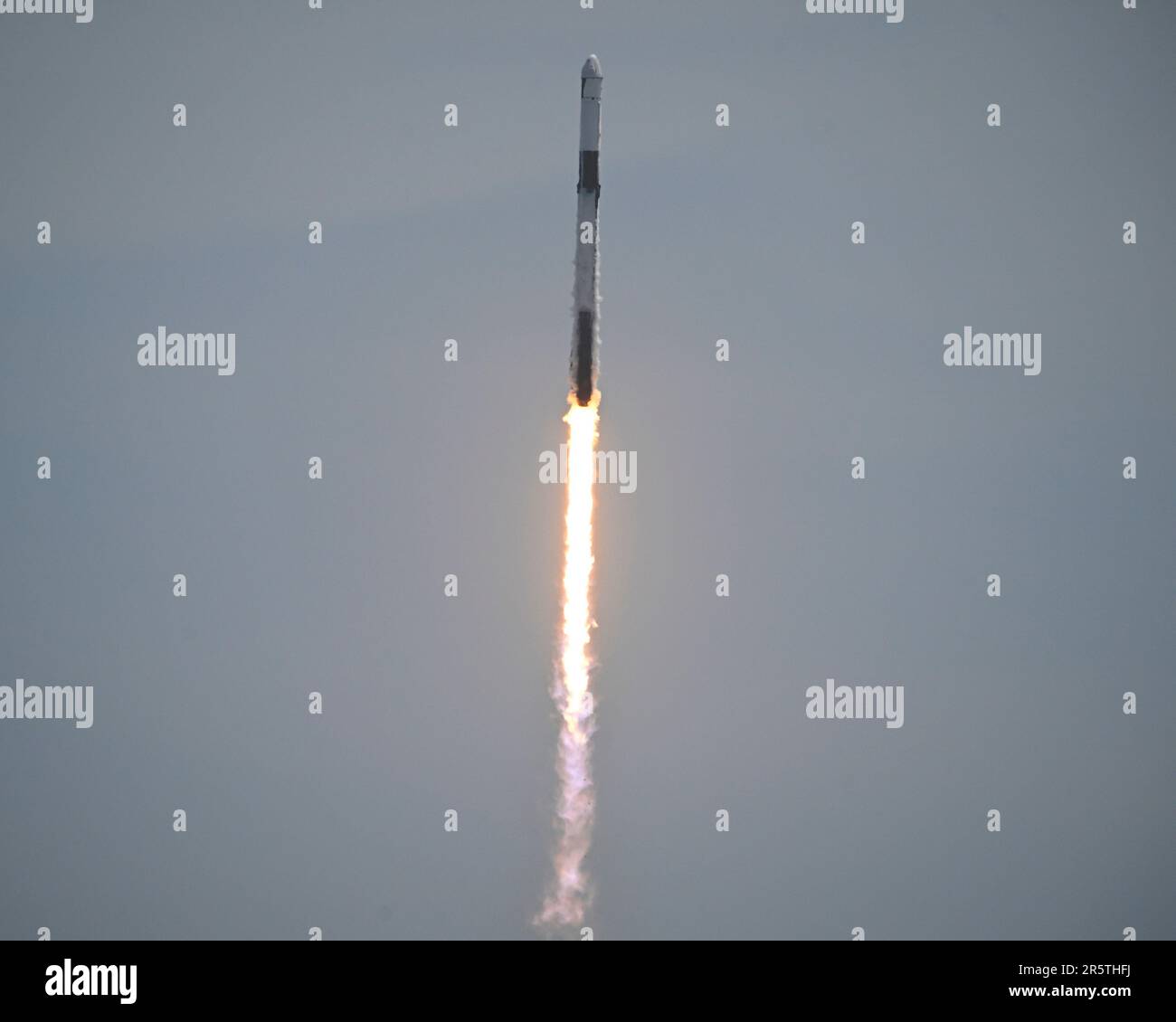 Kennedy Space Center, Florida, USA. 5th June, 2023. A SpaceX Falcon 9 ...