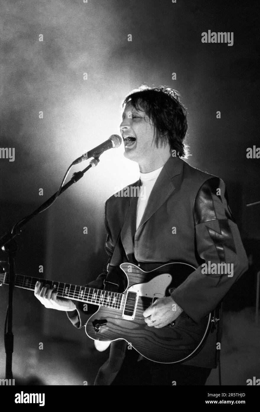 DIESEL PARK WEST, CONCERT, 1991: John Butler singer and guitarist from ...