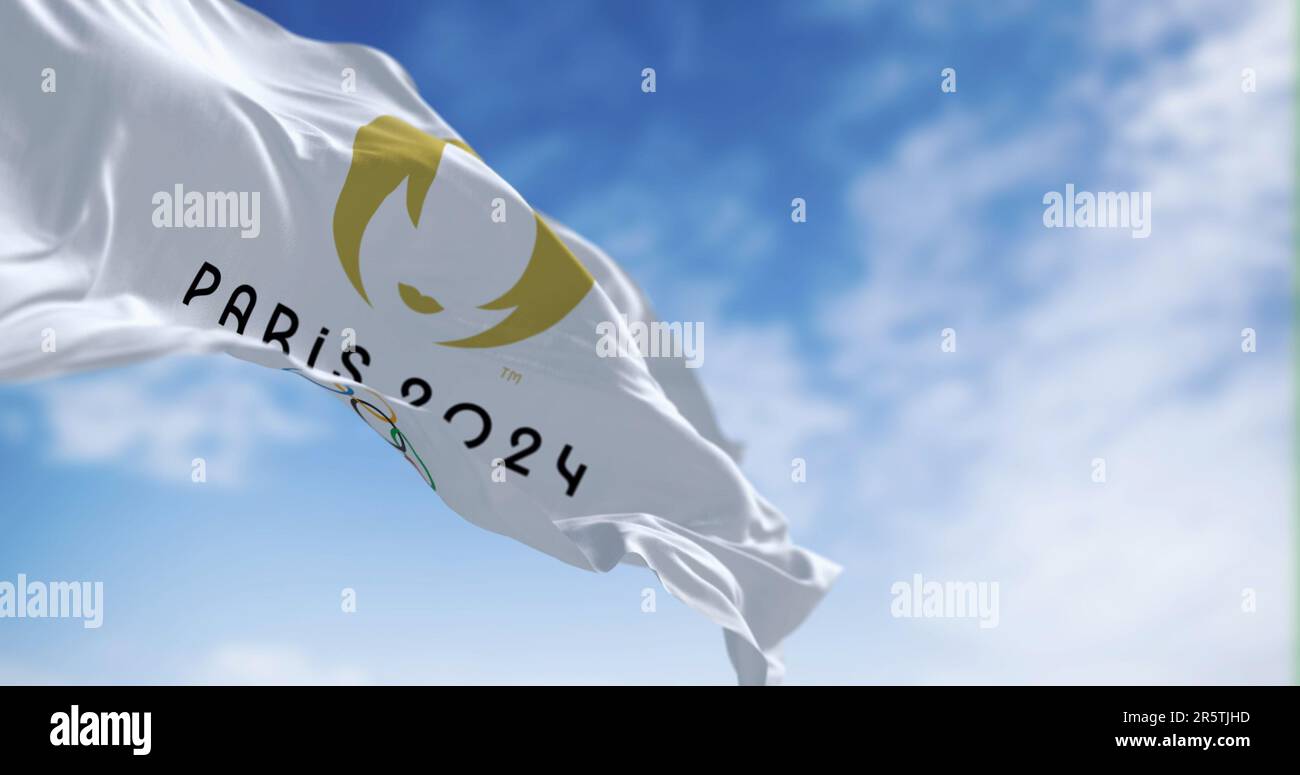 Paris Flag The Olympic Flag Is In Paris! Ville De Paris