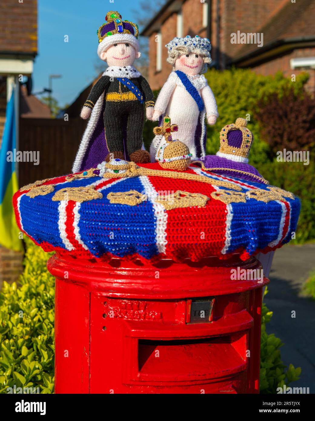 Knitted topper hi-res stock photography and images - Alamy