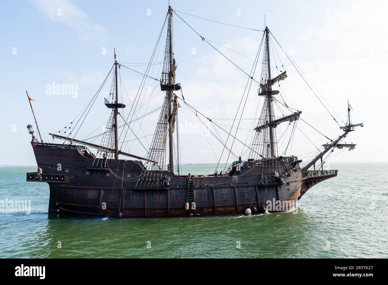 17th century fishing new england hi-res stock photography and images ...