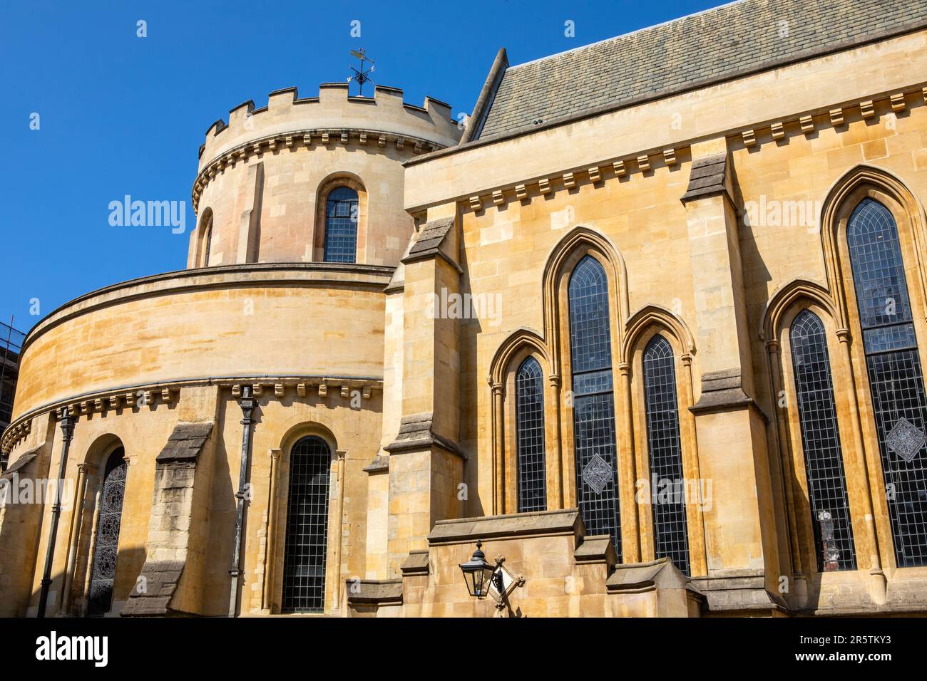 Knights templar churches exterior hi-res stock photography and images ...