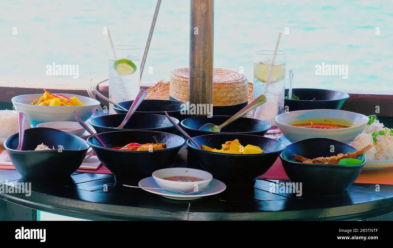Traditional thai food in sea restaurant Stock Photo - Alamy