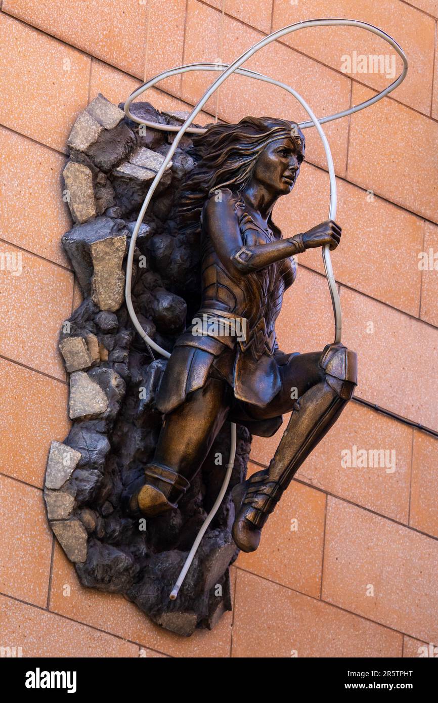 London, UK - April 20th 2023: Statue of Wonder Woman, located in ...