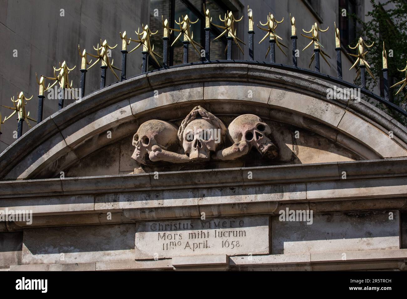 The skull and crossbones stone sculpture above the gateway into the ...