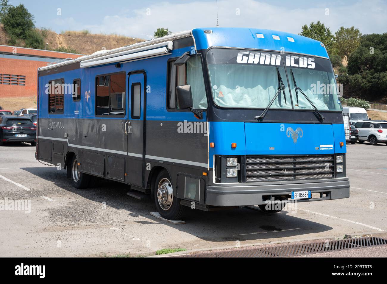 Detail of a blue motorhome bus truck, it is a Rockwood Regent Series ...