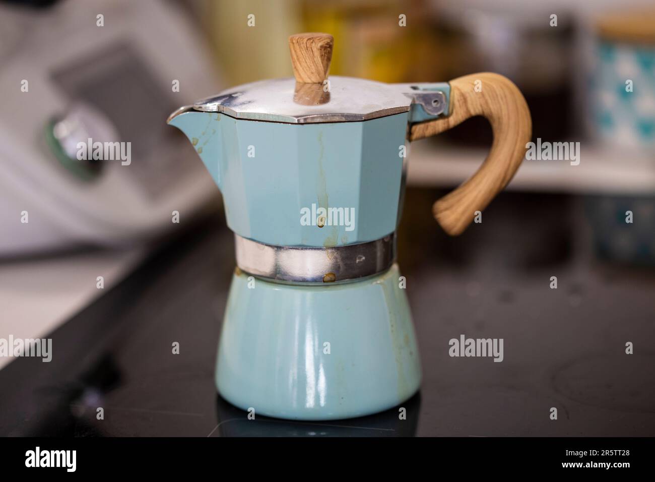 Home coffee espresso machine hi-res stock photography and images - Alamy