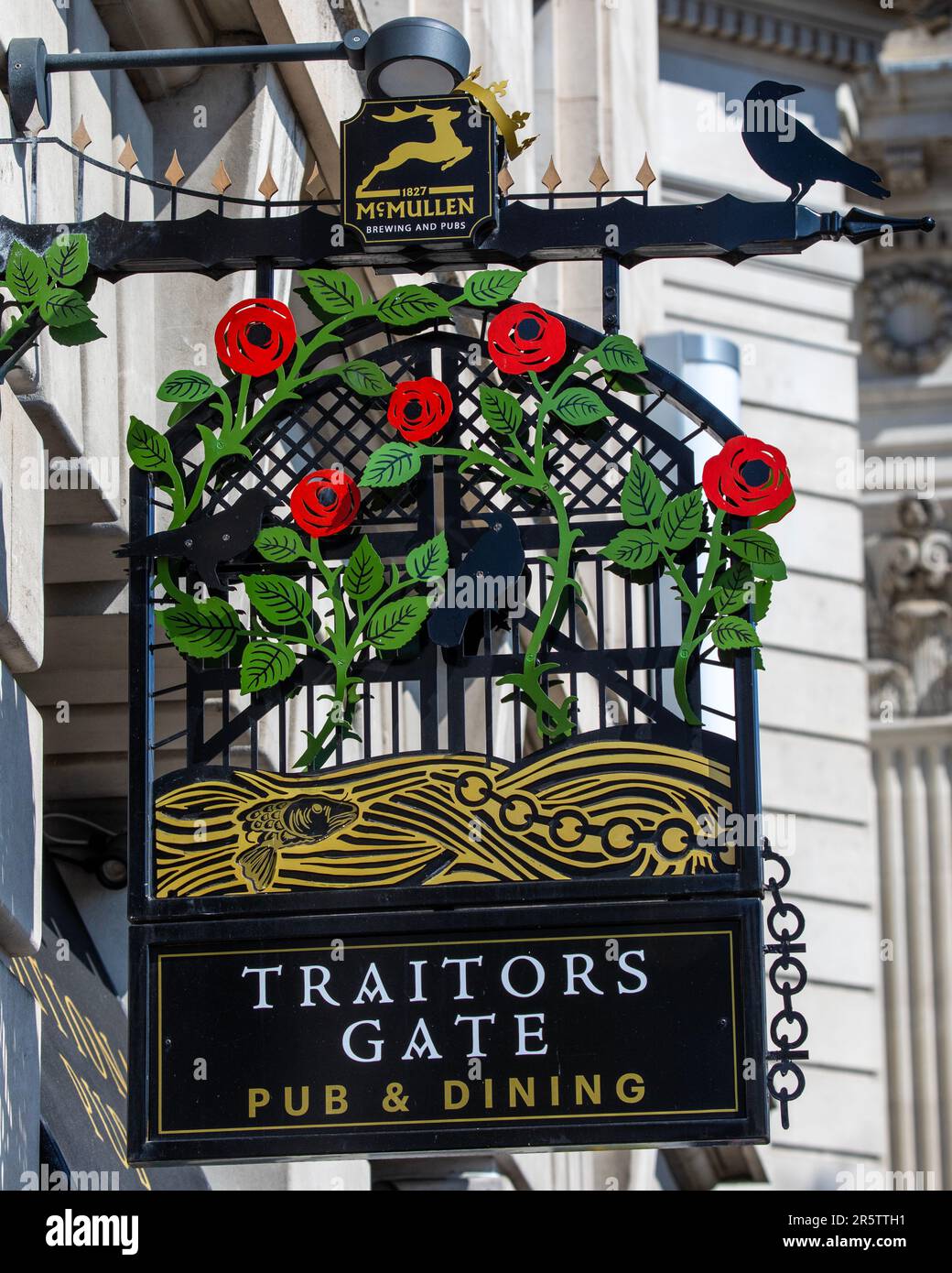 London, UK - April 17th 2023: The traditional pub sign on the exterior ...