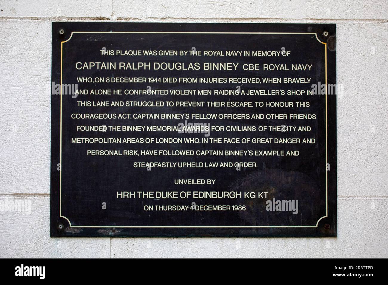 London, UK - April 17th 2023: Memorial plaque on Birchen Lane in London ...