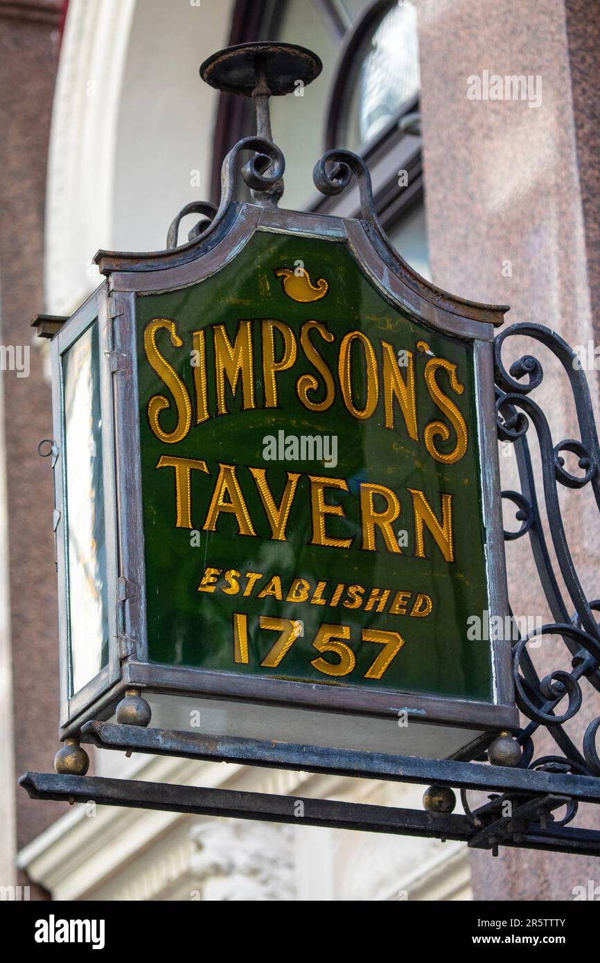 The simpsons house hi-res stock photography and images - Alamy