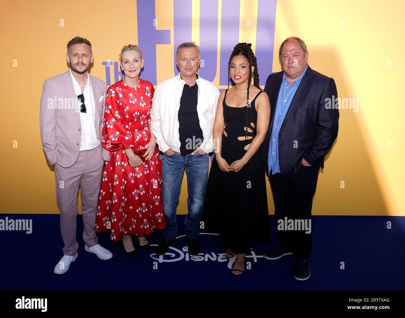 (left to right) Wim Snape, Lesley Sharp, Robert Carlyle, Talitha Wing ...