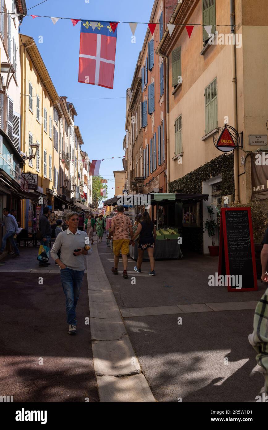 Frejus, France April 11 2023: Shopping street with market stalls and ...
