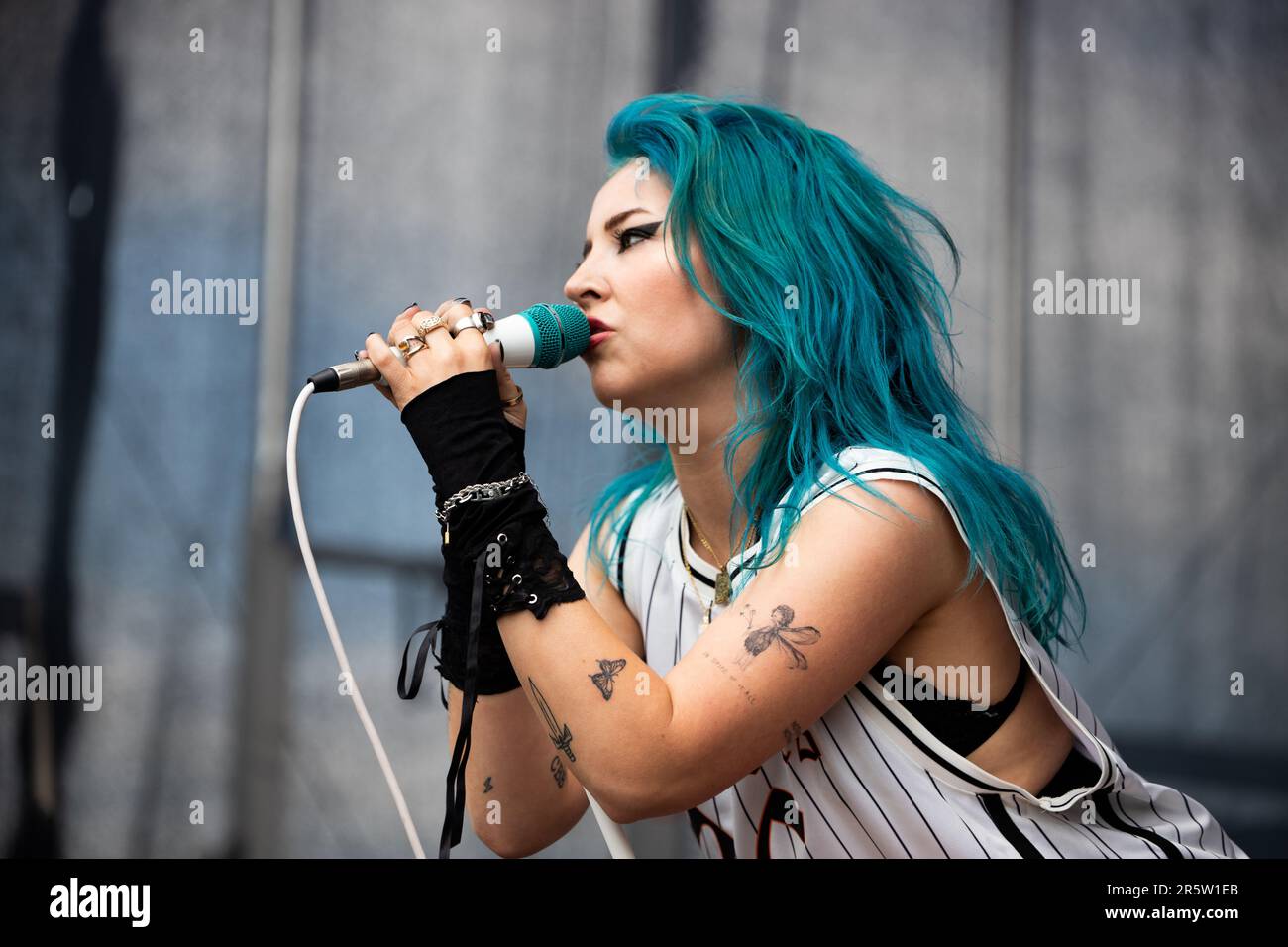 Charlotte sands singer hi-res stock photography and images - Alamy