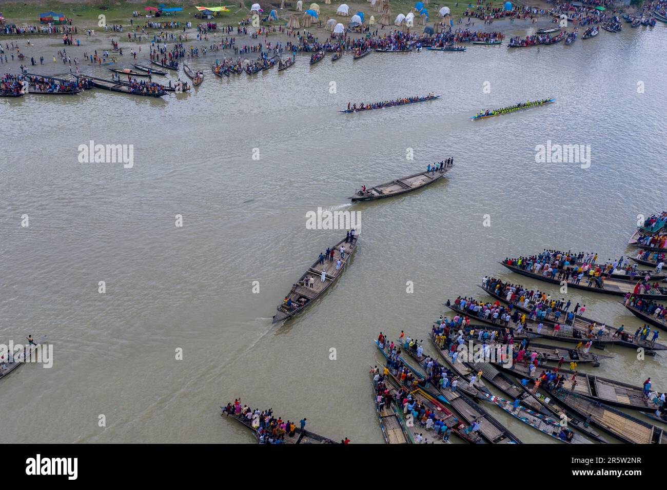 Beautiful view traditional passenger hi-res stock photography and ...