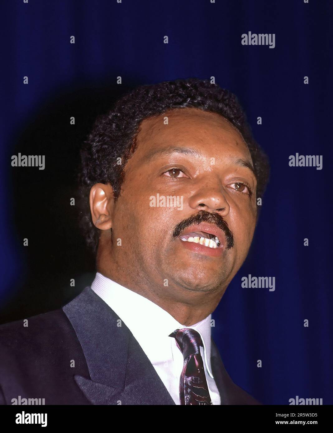 CHICAGO, ILLINOIS -CHICAGO, ILLINOIS - MAY 7, 1987 Reverend Jesse ...