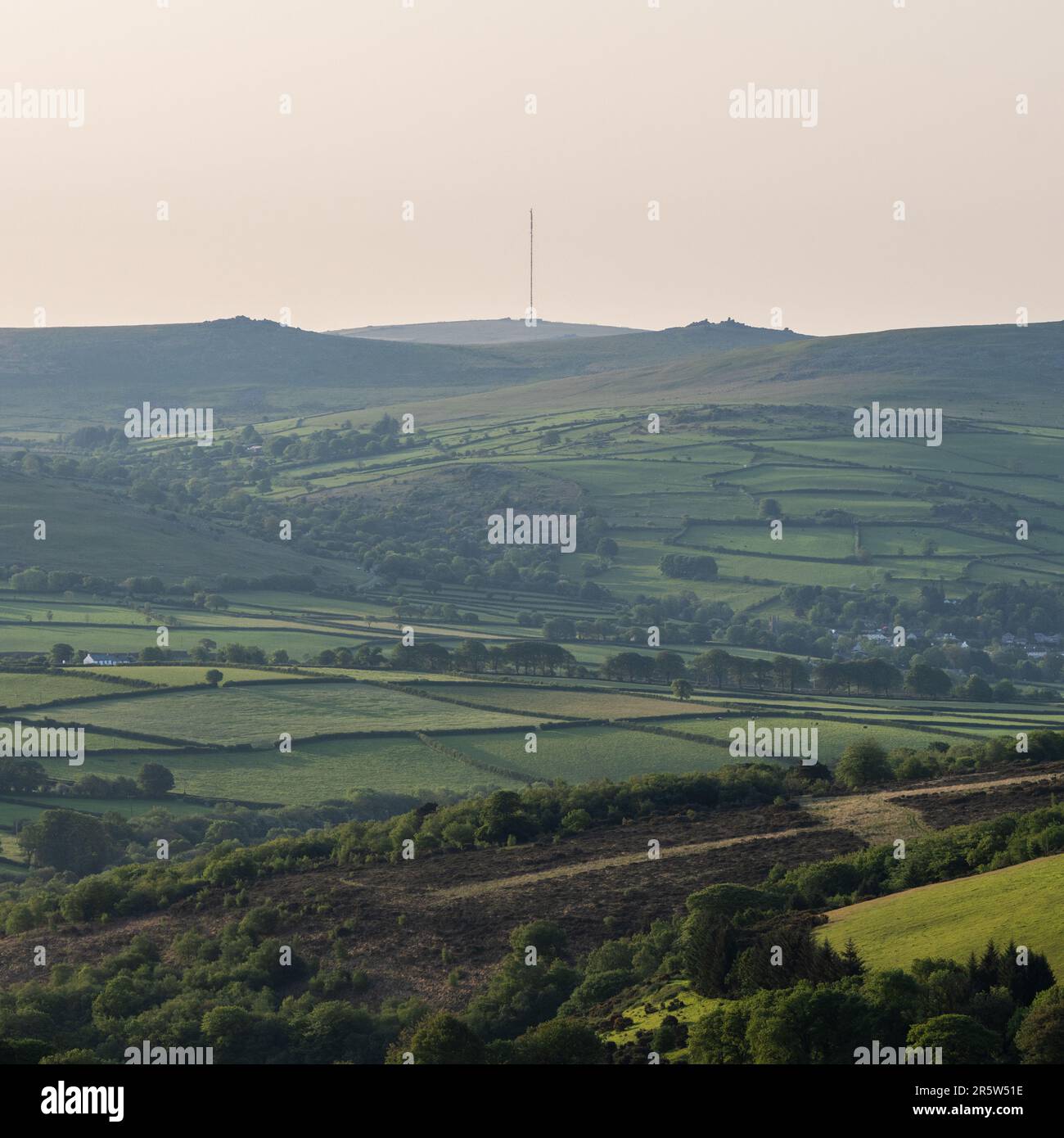 Guyed tower hi-res stock photography and images - Alamy