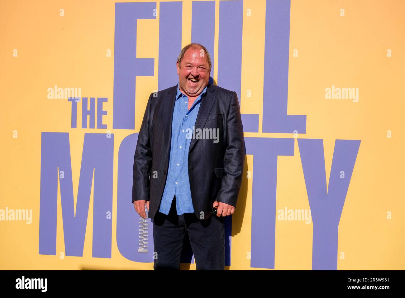 The cast of The Full Monty re-unite din Sheffield at The LEadmill for ...