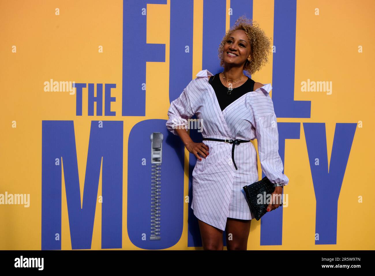 The full monty film jean hi-res stock photography and images - Alamy