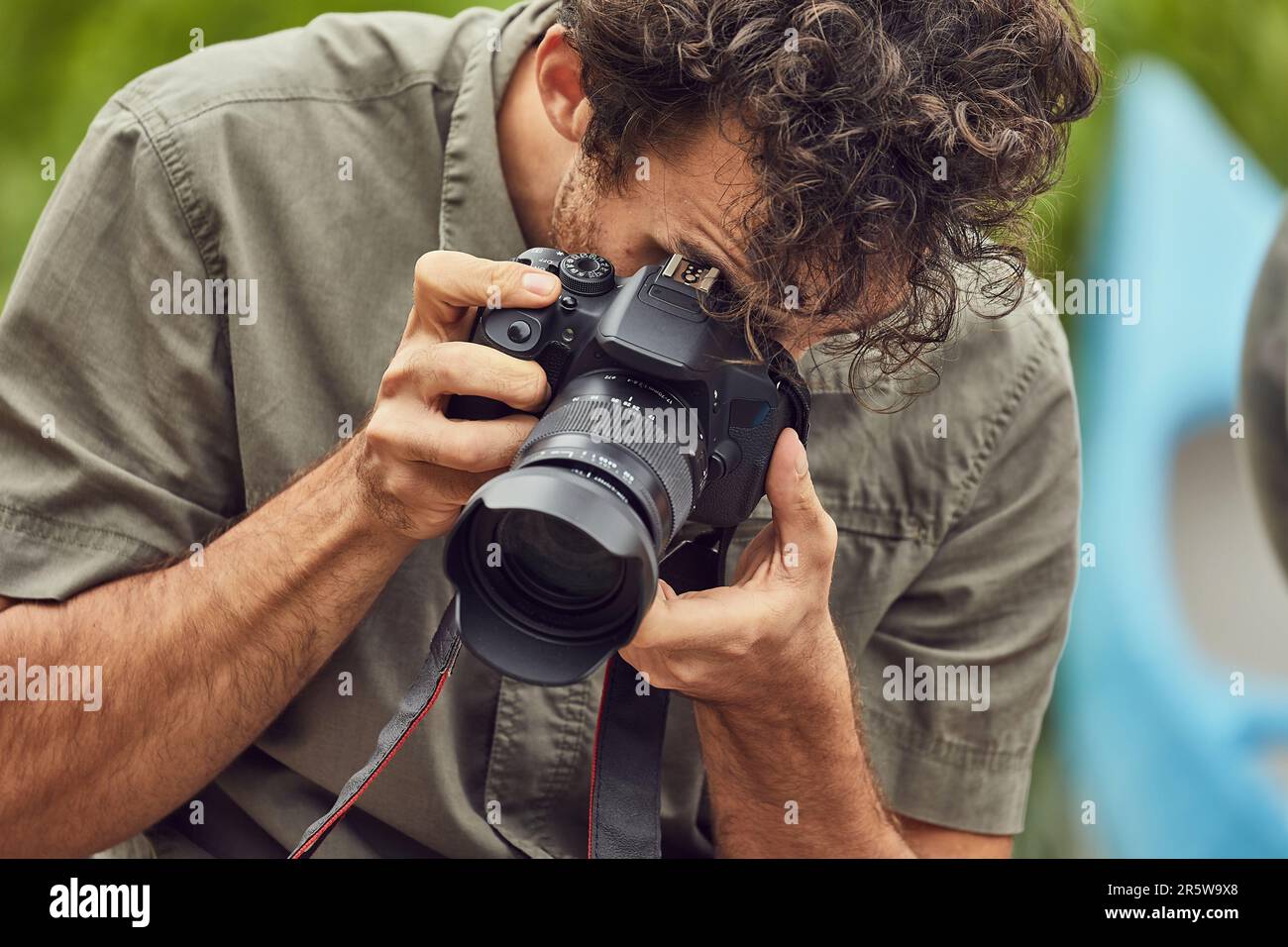 Woodland photographer hi-res stock photography and images - Alamy