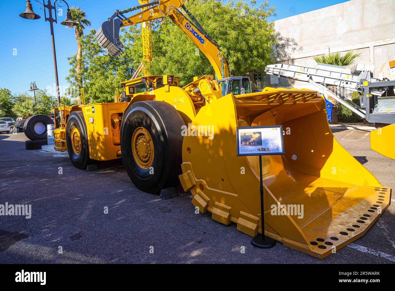 Cat 980 wheel loader hi-res stock photography and images - Alamy