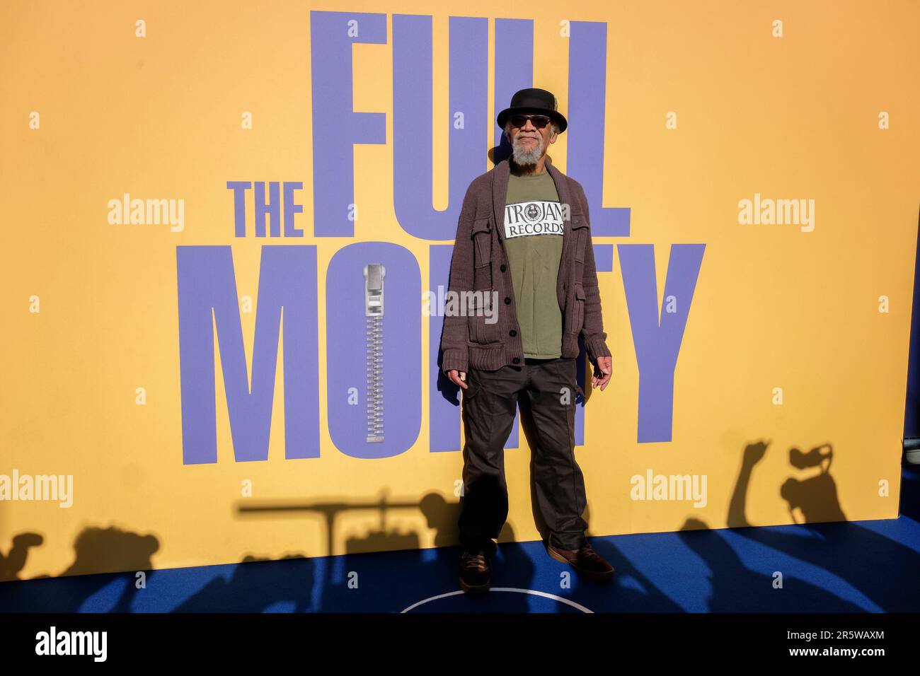 The full monty film lesley hi-res stock photography and images - Alamy