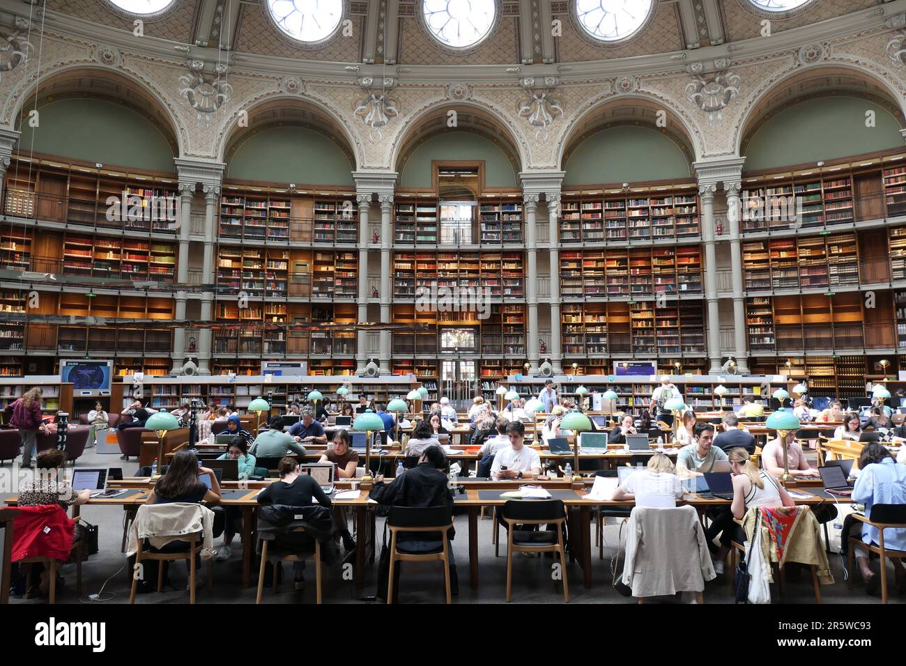 Paris, Bibliotheque national de France (Französische Nationalbibliothek ...