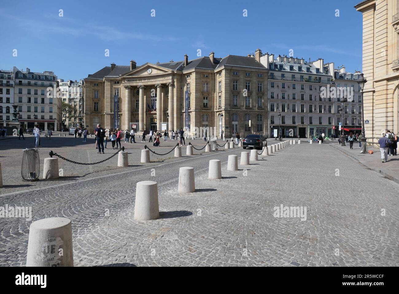 Paris, Place de Pantheon // Paris, Place de Pantheon Stock Photo - Alamy